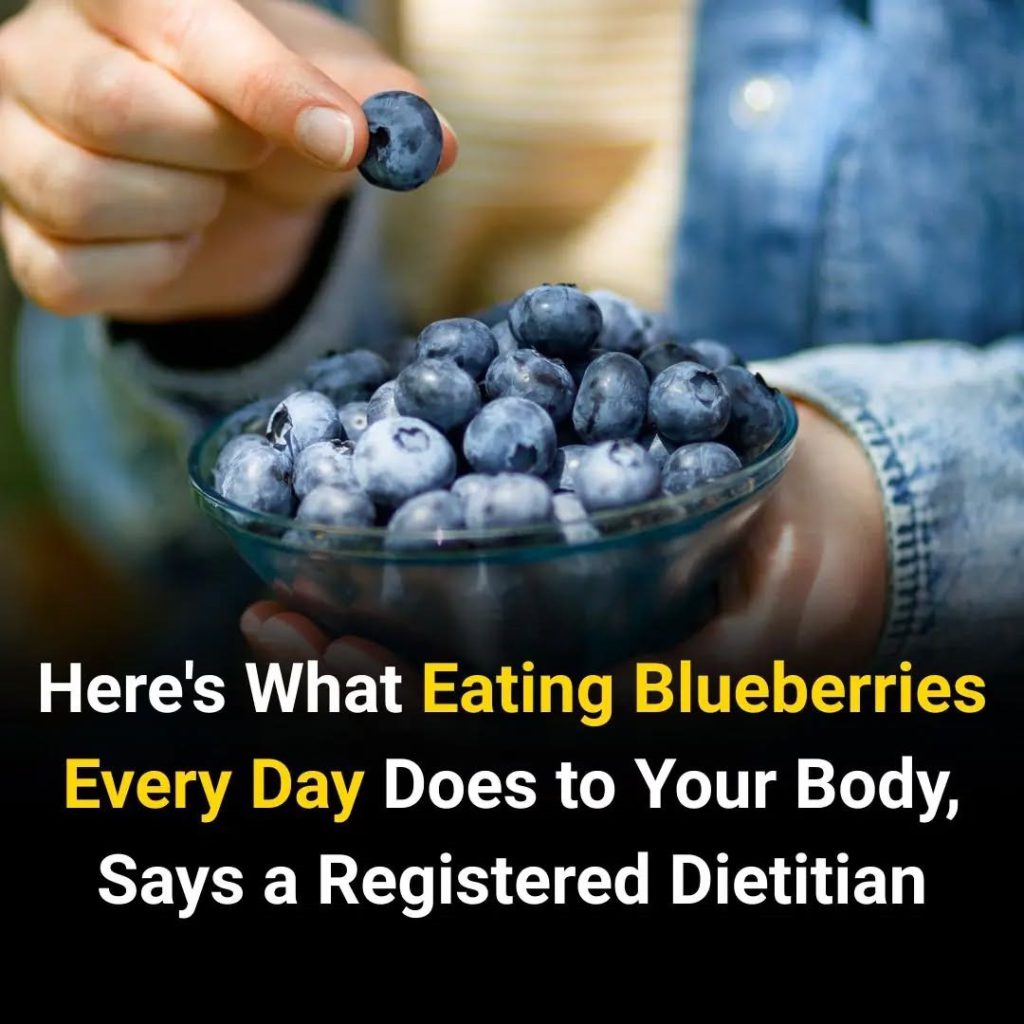 Here’s What Eating Blueberries Every Day Does to Your Body, Says a ...